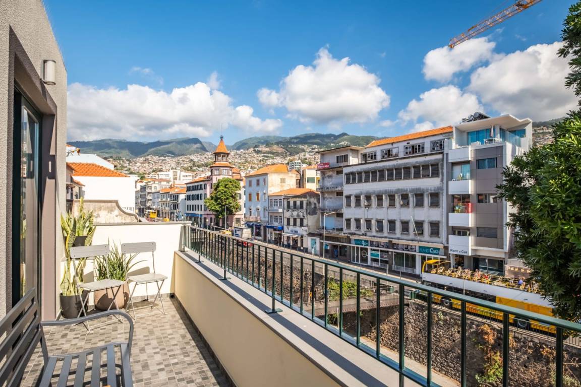 135 M² Apartment ∙ 2 Bedrooms ∙ 6 Guests - Funchal