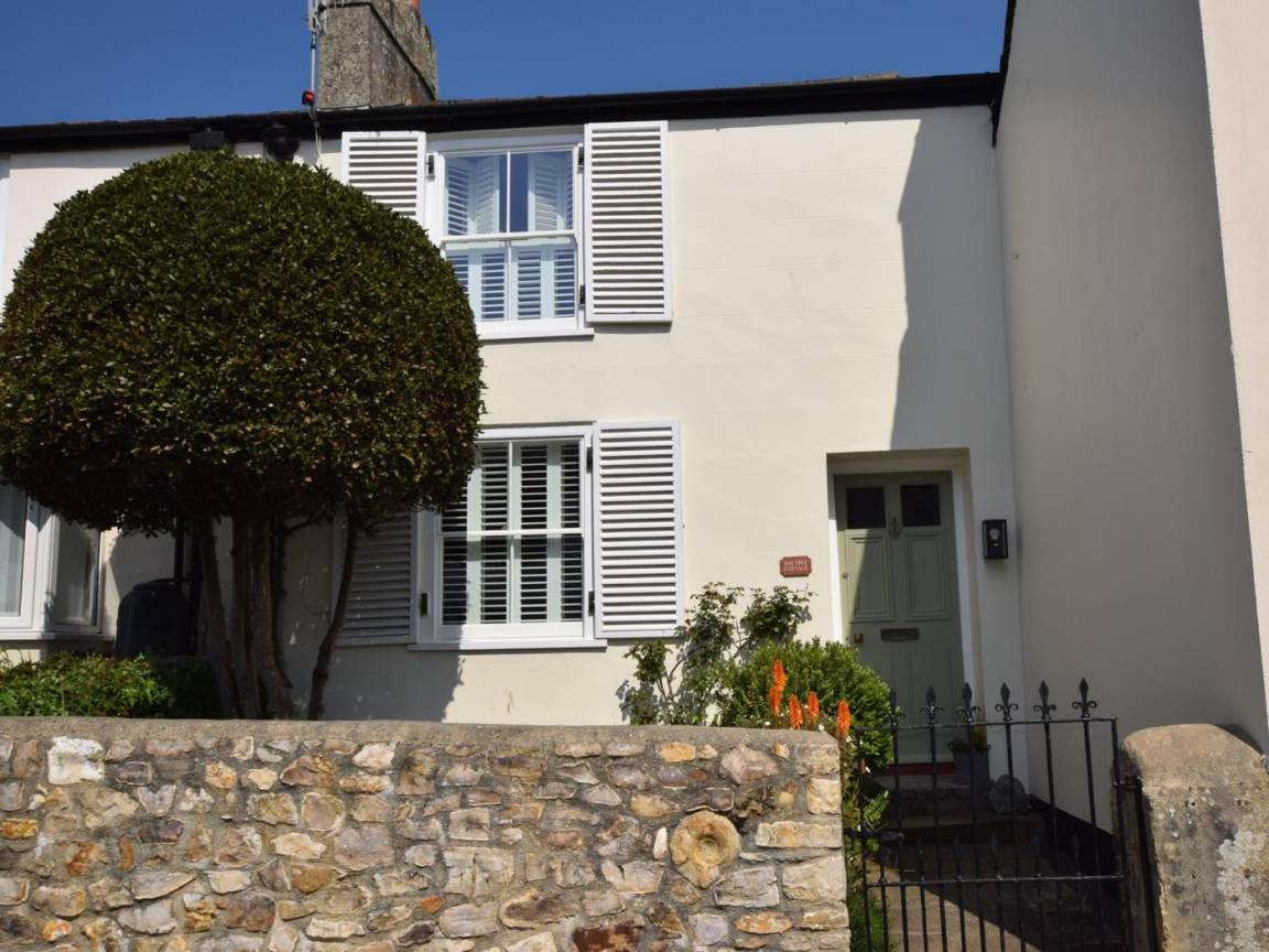 Cottage ∙ 3 Bedrooms ∙ 5 Guests - Charmouth