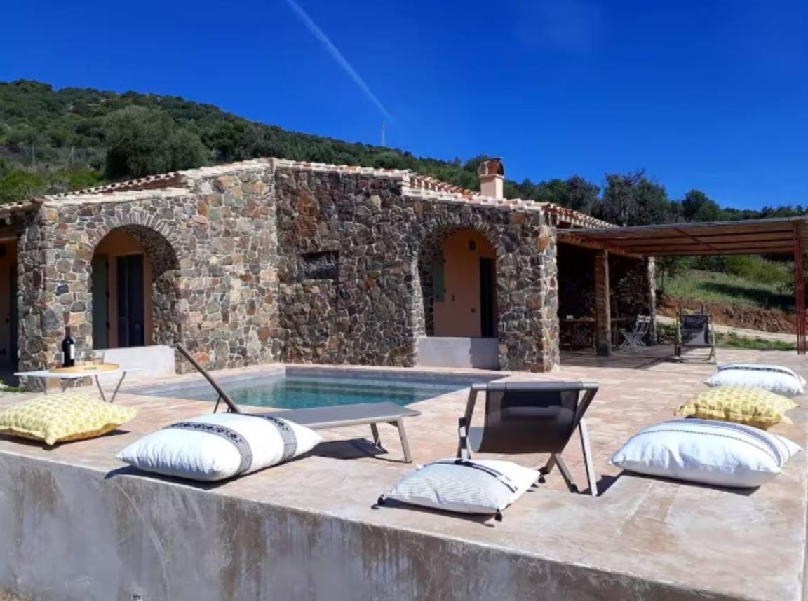 50 M² Casa ∙ 1 Habitación ∙ 4 Huéspedes - Muravera