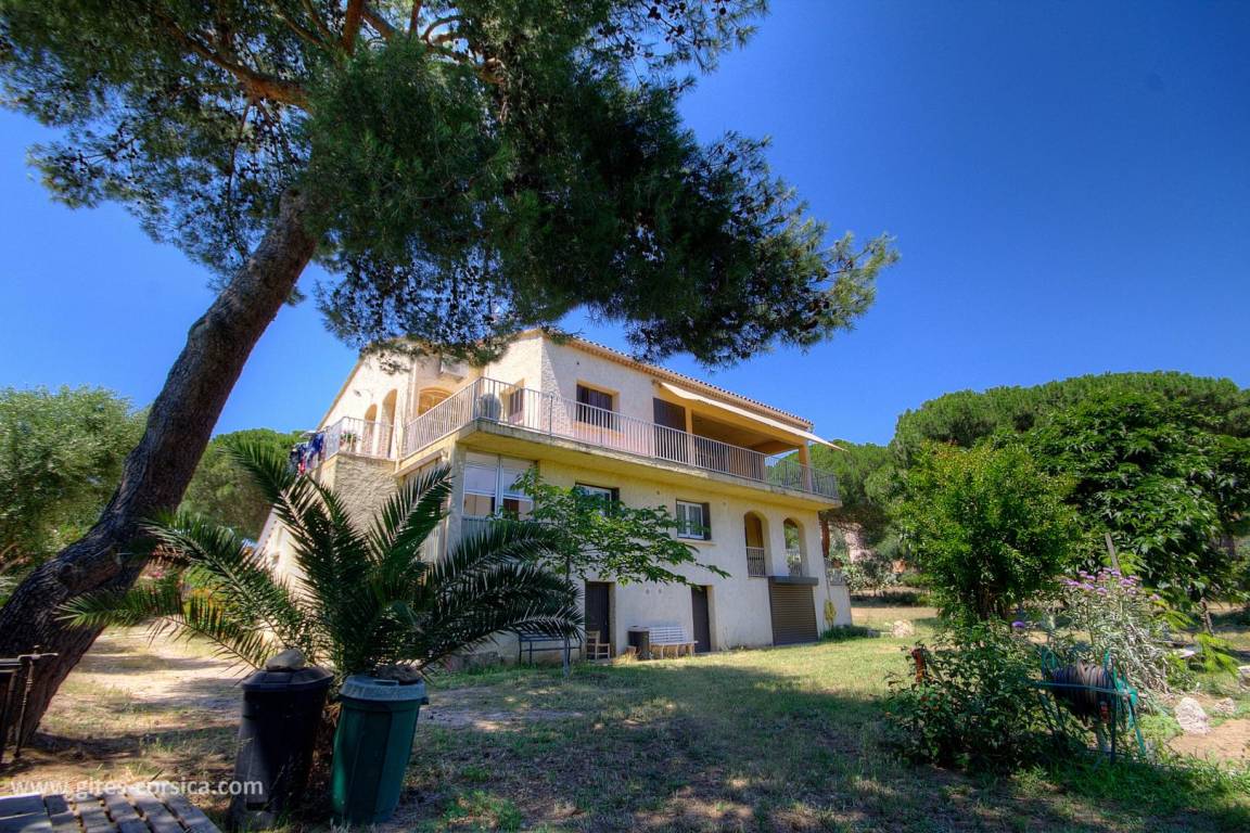 68 M² Gîte ∙ 2 Schlafzimmer ∙ 4 Gäste - Calvi