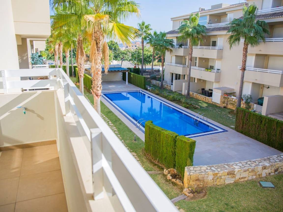 75 M² Apartamento ∙ 2 Quartos ∙ 4 Hóspedes - Pego