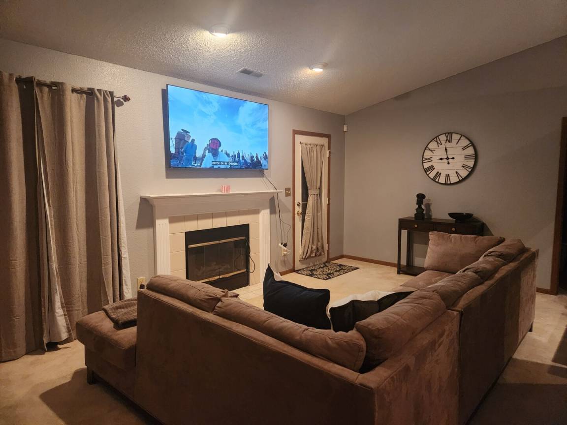 28 M² House ∙ 3 Bedrooms ∙ 1 Guest - Indianapolis, IN