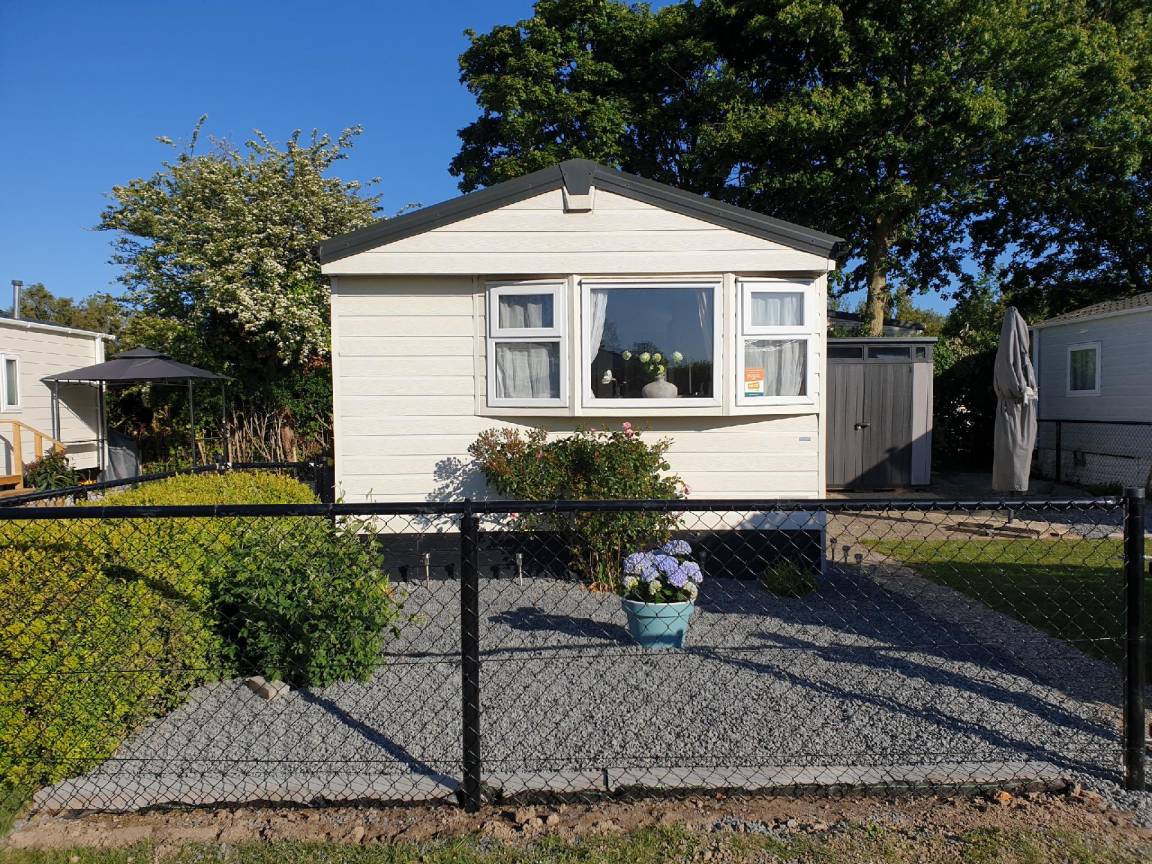 35 M² Huis ∙ 2 Slaapkamers ∙ 4 Gasten - Kamperland