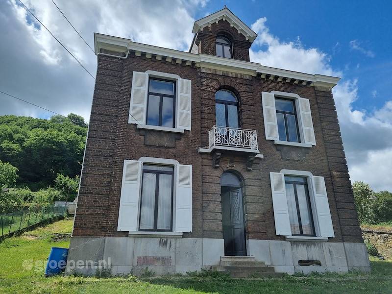 Maison De Vacances ∙ 7 Chambres ∙ 15 Personnes - Viroinval