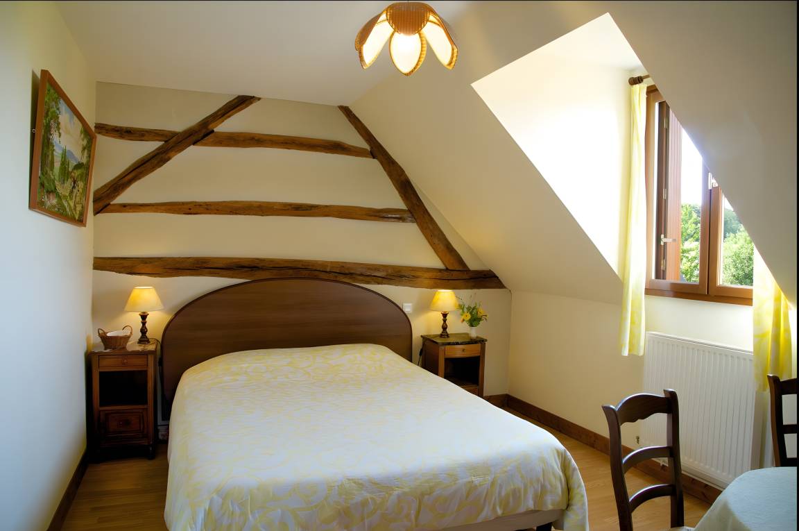32 M² Chambre D'hôtes ∙ 2 Chambres ∙ 5 Personnes - Aube