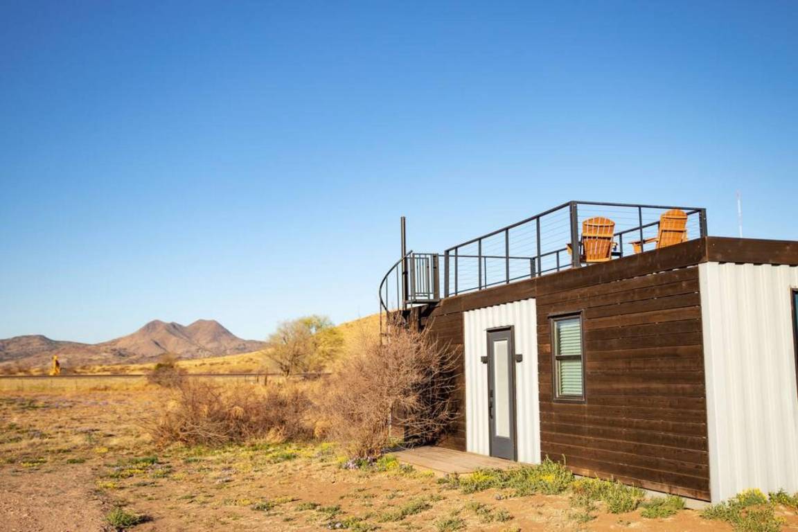 House ∙ 1 Bedroom ∙ 4 Guests - Alpine, TX