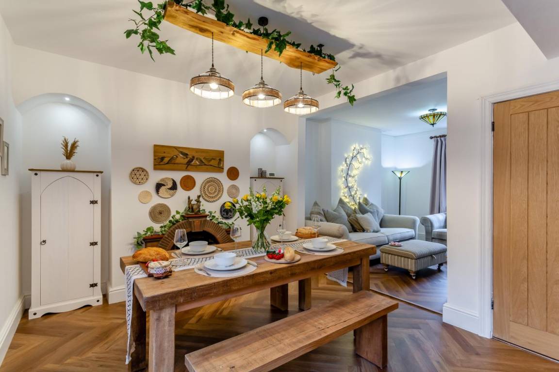 Cottage ∙ 2 Bedrooms ∙ 4 Guests - Wetherby