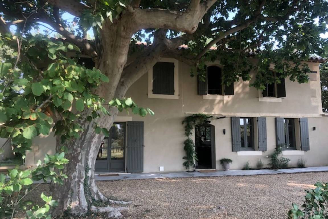 175 M² Longère ∙ 3 Chambres ∙ 8 Personnes - Camargue