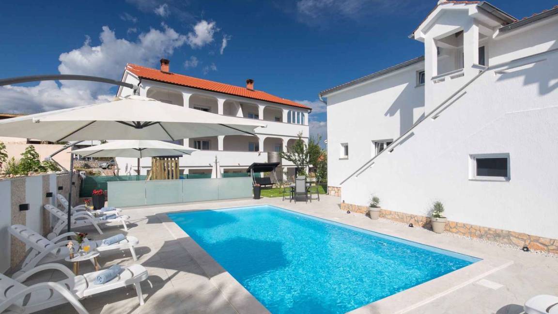 100 M² Apartment ∙ 3 Bedrooms ∙ 6 Guests - Krk, Hırvatistan