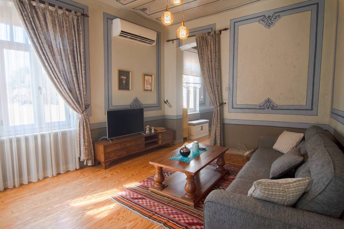 70 M² Apartment ∙ 1 Bedroom ∙ 3 Guests - Beyoğlu