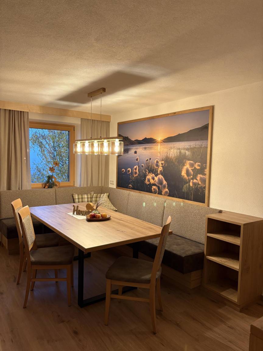 57 M² Ferienwohnung ∙ 2 Schlafzimmer ∙ 5 Gäste - Wattens
