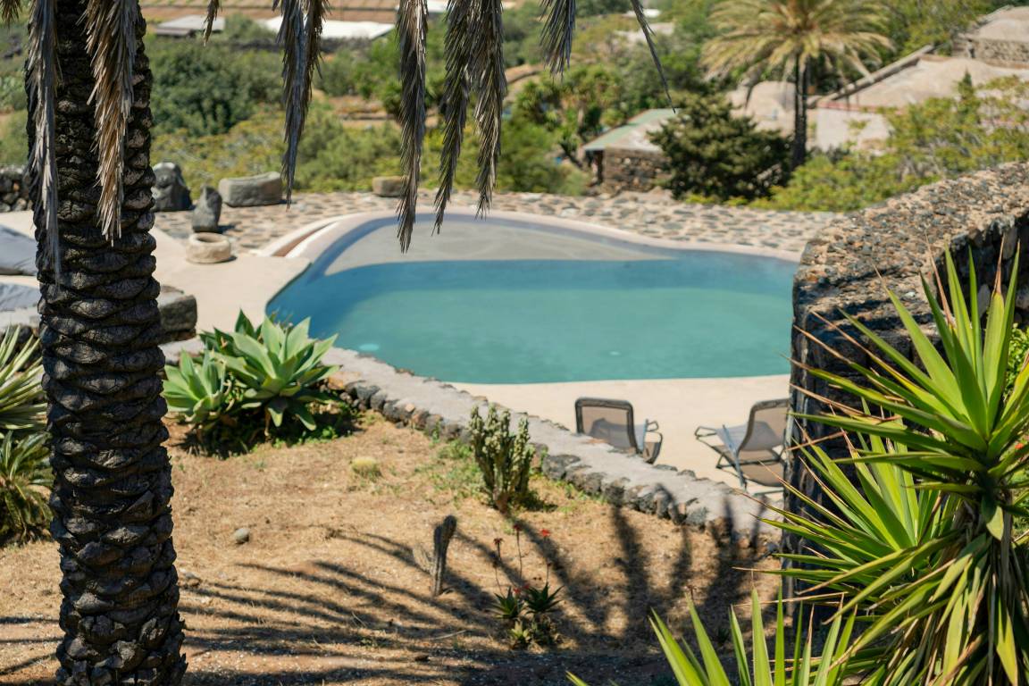 60 M² House ∙ 1 Bedroom ∙ 2 Guests - Pantelleria