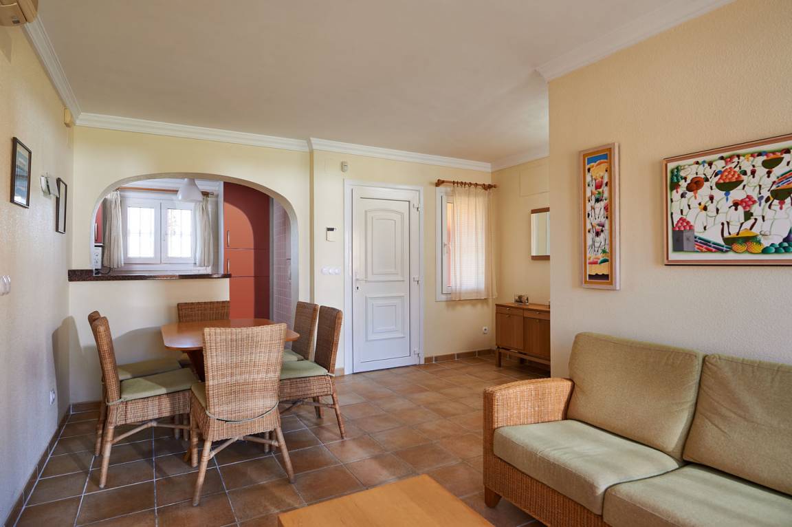 77 M² Apartamento ∙ 3 Habitaciones ∙ 6 Huéspedes - Gandía