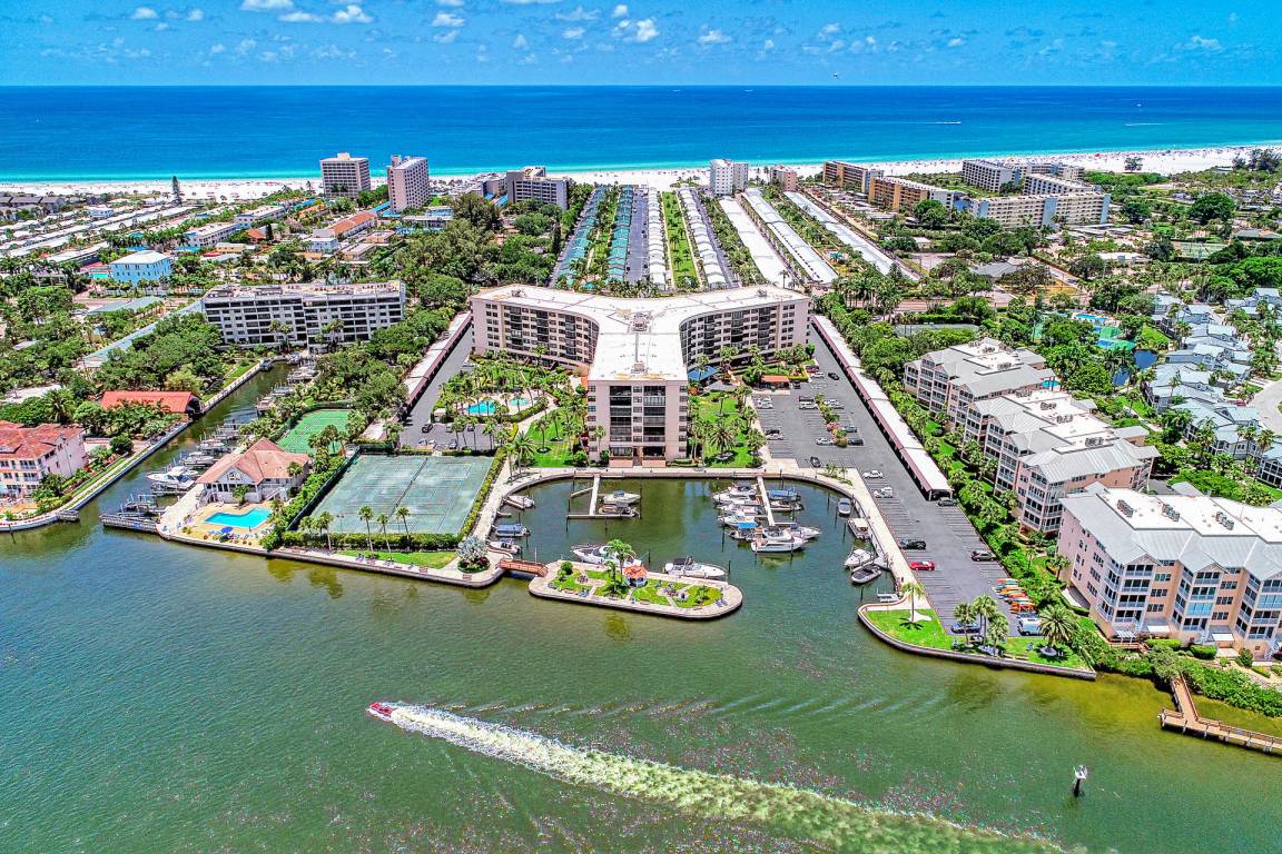 117 M² Apartment ∙ 2 Bedrooms ∙ 6 Guests - Siesta Key, FL