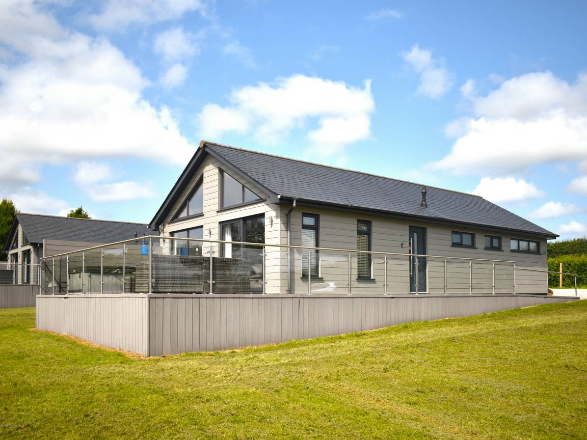 Cottage ∙ 3 Bedrooms ∙ 6 Guests - Wimbleball Lake