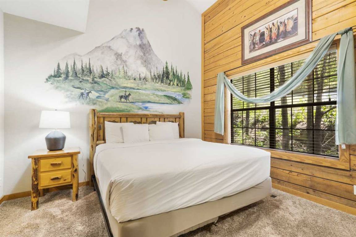 116 M² Cabin ∙ 2 Bedrooms ∙ 6 Guests - Rockaway Beach, MO