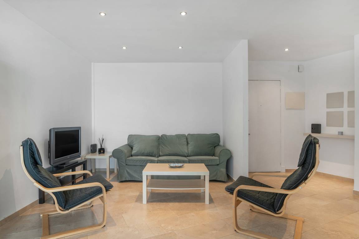 130 M² Apartamento ∙ 3 Habitaciones ∙ 5 Huéspedes - Bornos