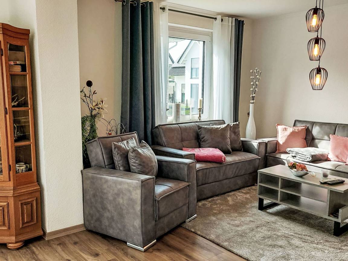 65 M² Ferienwohnung ∙ 1 Schlafzimmer ∙ 2 Gäste - Bad Pyrmont