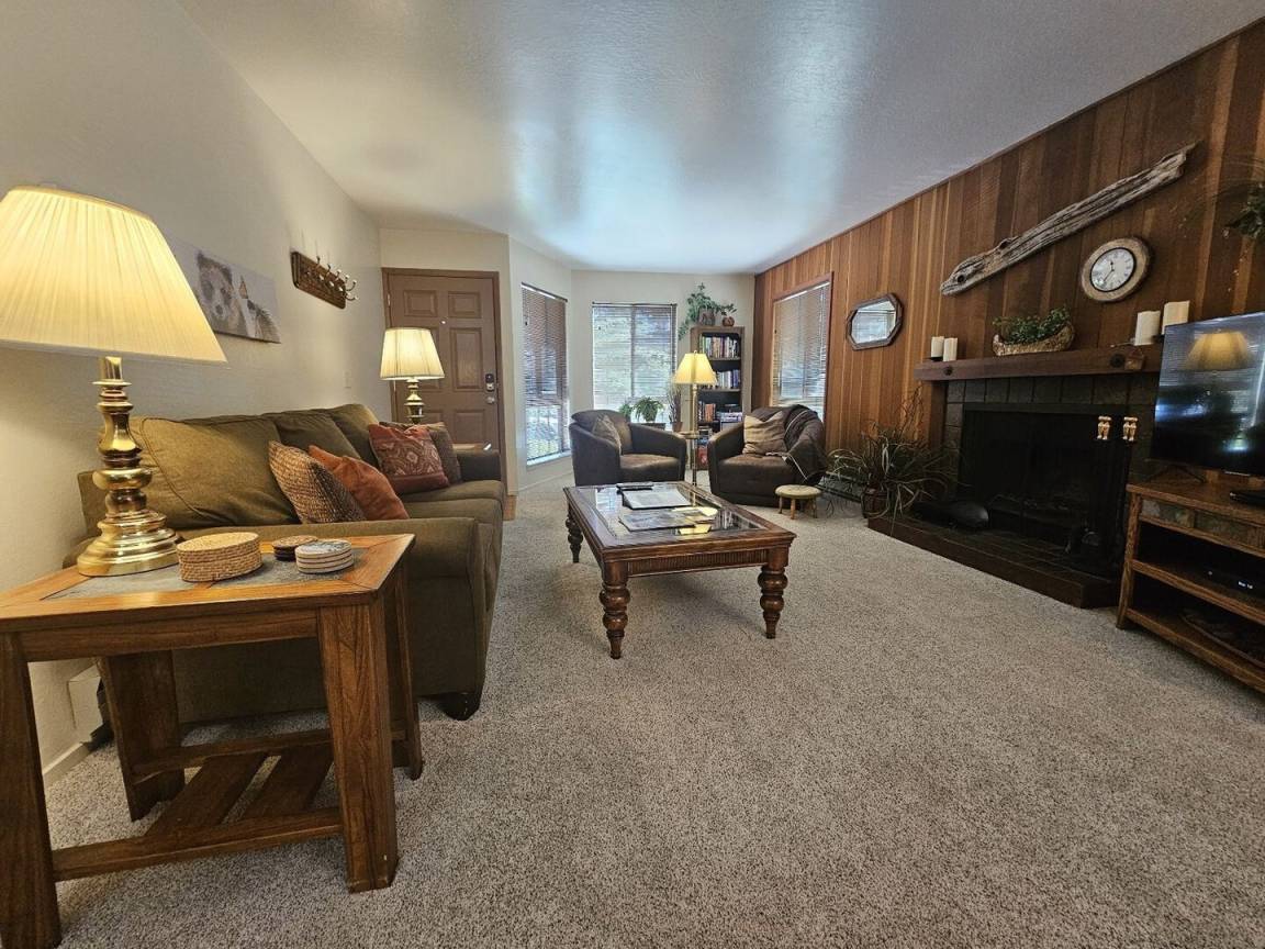 70 M² Condo ∙ 1 Bedroom ∙ 4 Guests - Carson City, NV