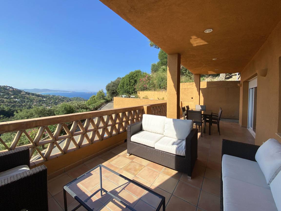 158 M² House ∙ 4 Bedrooms ∙ 8 Guests - Begur