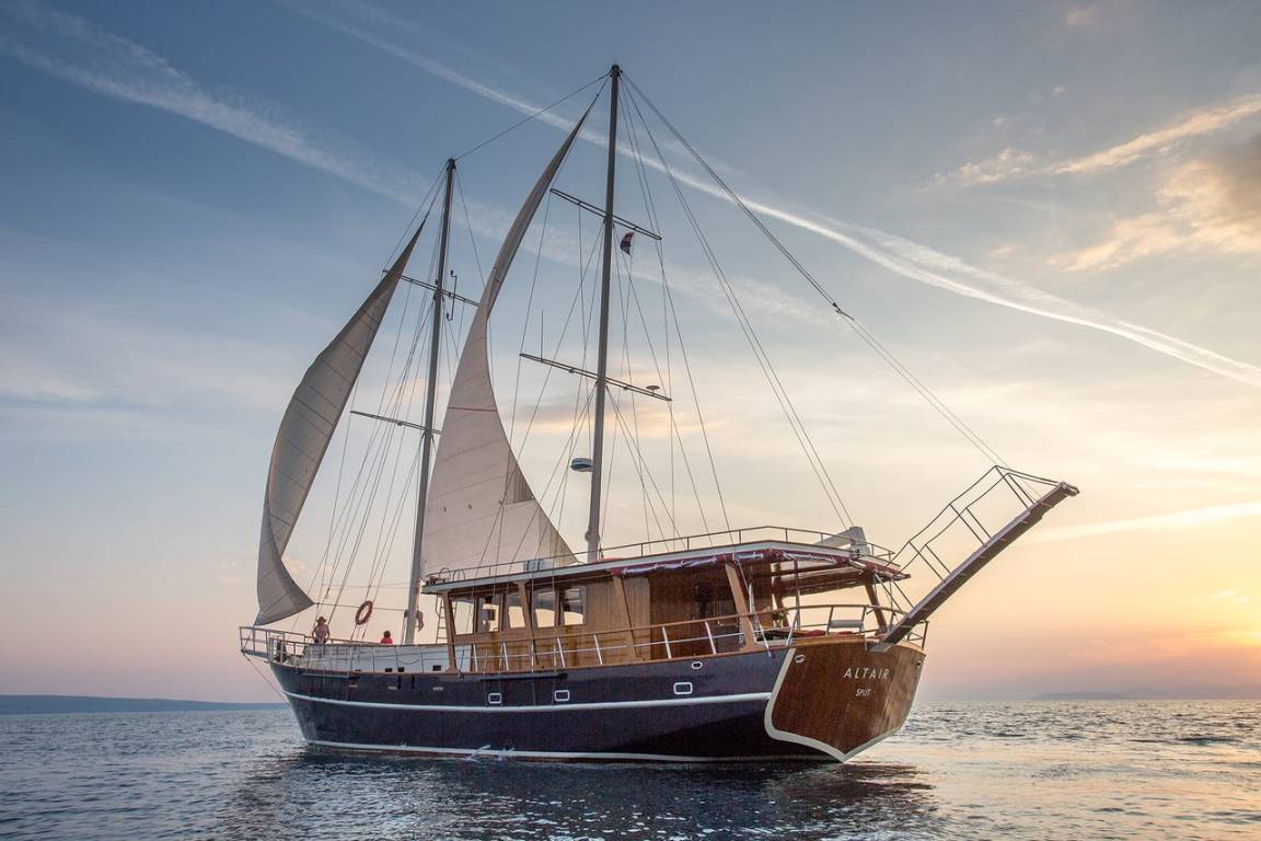 Hausboot ∙ 6 Schlafzimmer ∙ 12 Gäste - Split