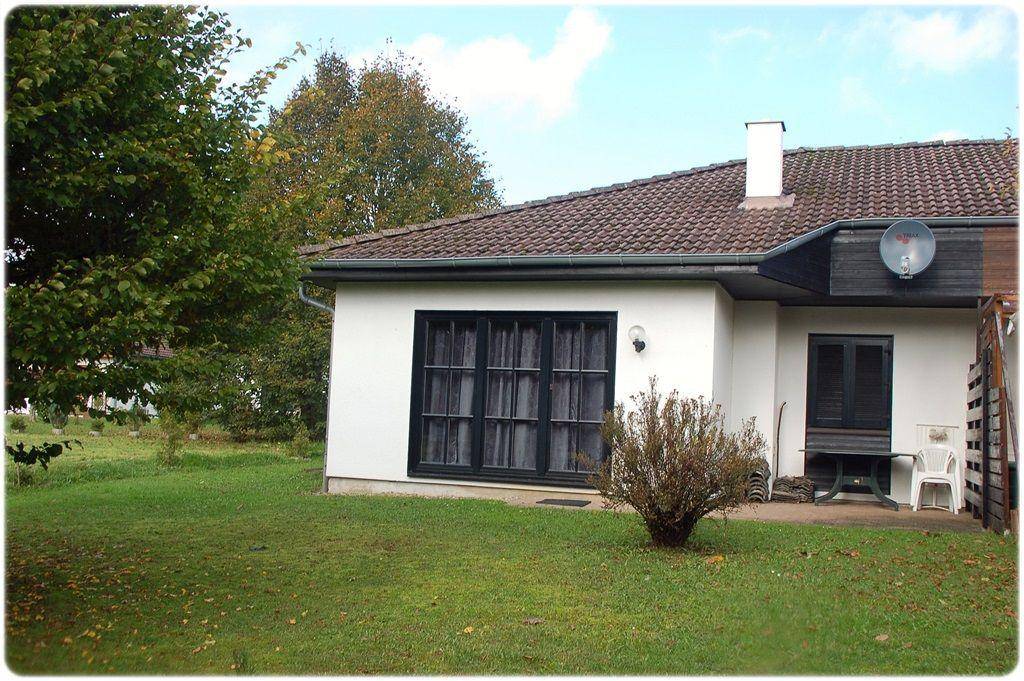 70 M² Ferienhaus ∙ 3 Schlafzimmer ∙ 6 Gäste - Frankenau