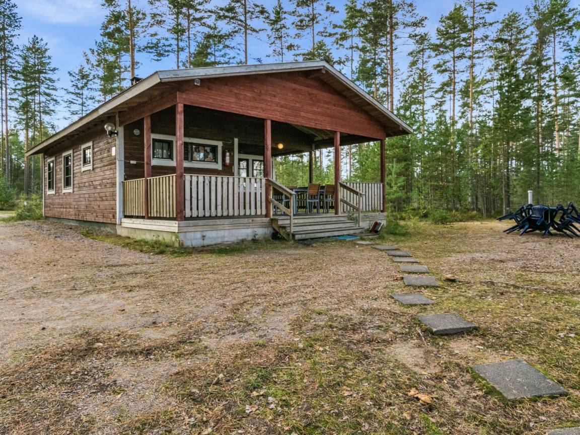 45 M² Talo ∙ 2 Makuuhuonetta ∙ 6 Vierasta - Mäntyharju