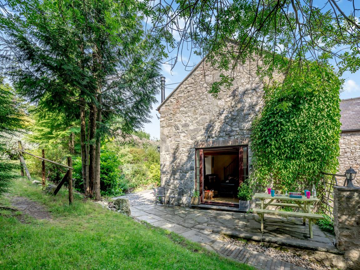 Cottage ∙ 3 Bedrooms ∙ 5 Guests - England
