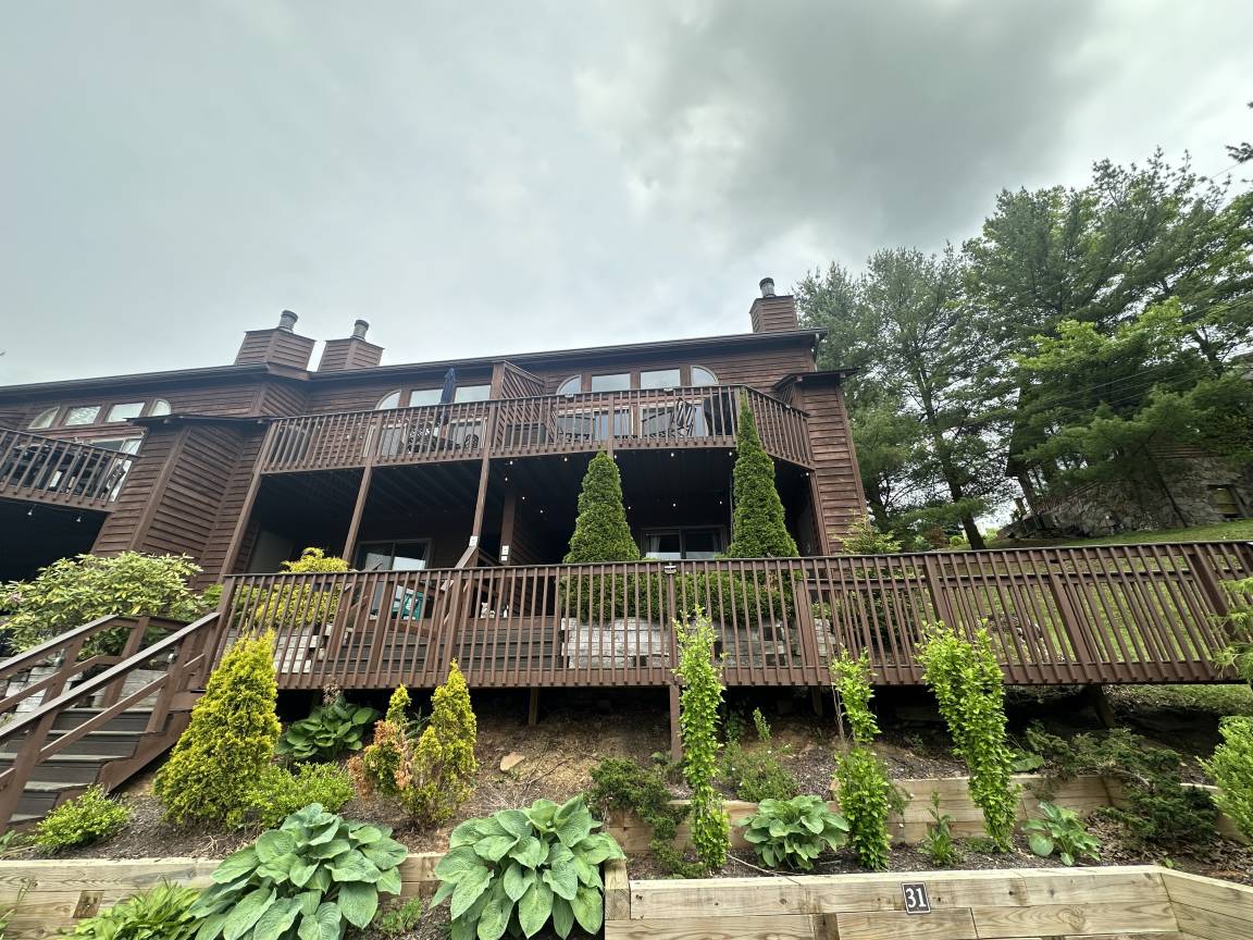 127 M² House ∙ 3 Bedrooms ∙ 8 Guests - Deep Creek Lake, MD