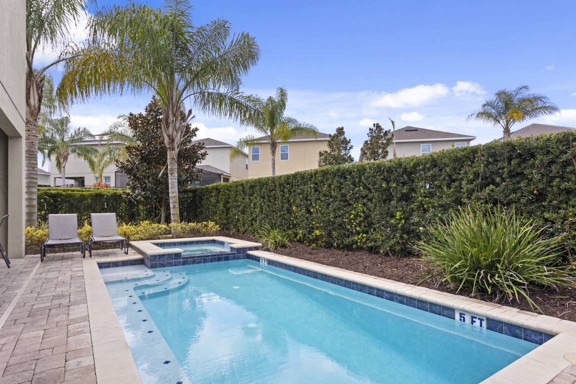 317 M² House ∙ 8 Bedrooms ∙ 18 Guests - Old Town, Kissimmee