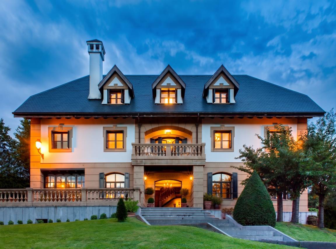 5500 M² House ∙ 6 Bedrooms ∙ 8 Guests - San Sebastián