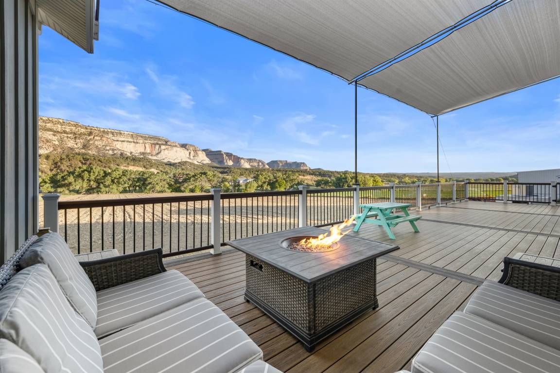 House ∙ 6 Bedrooms ∙ 14 Guests - Orderville, UT
