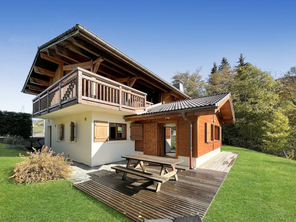 150 M² Chalet ∙ 5 Chambres ∙ 10 Personnes - Les Carroz d'Arâches