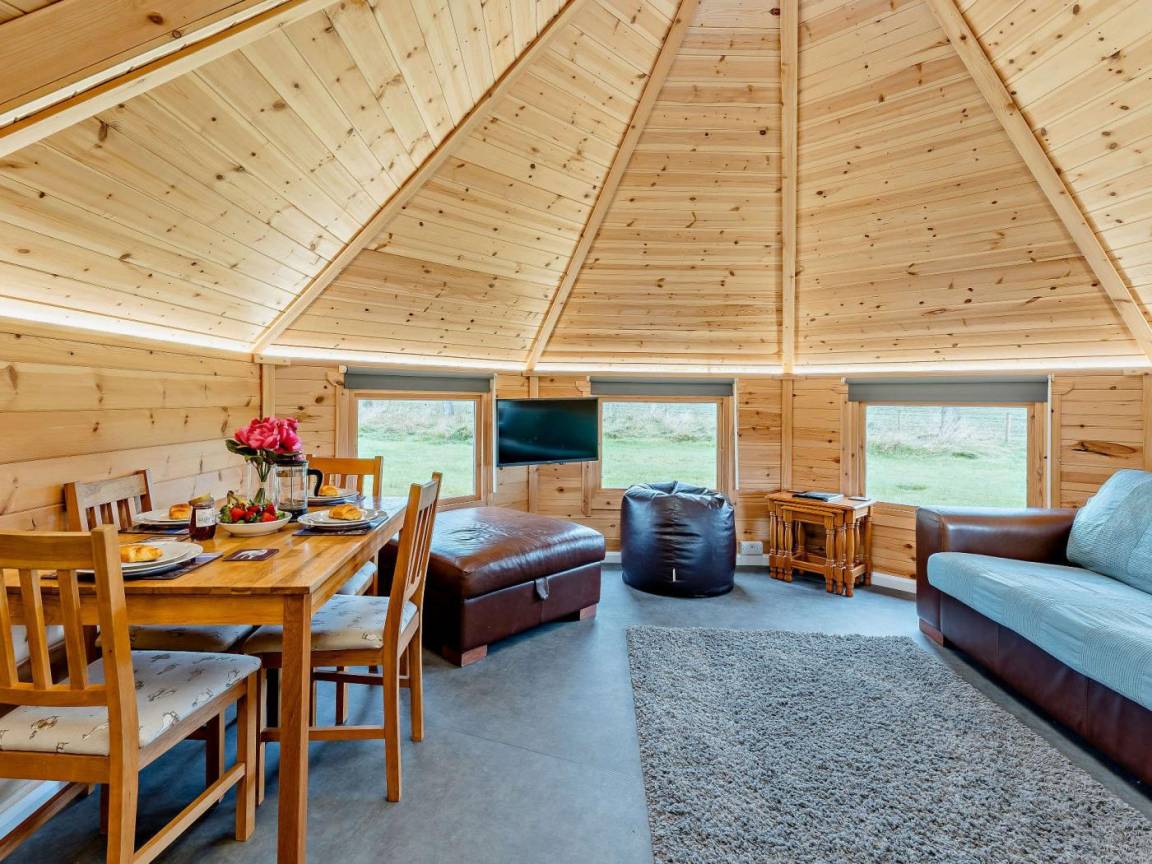 Lodge ∙ 1 Schlafzimmer ∙ 2 Gäste - Biggar