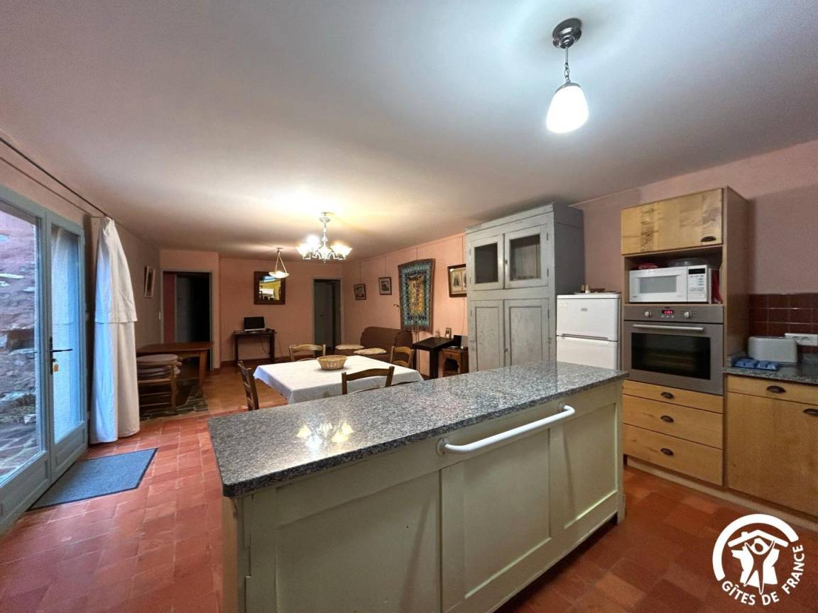 60 M² Gîte ∙ 2 Chambres ∙ 4 Personnes - Saint-Pons-de-Thomières