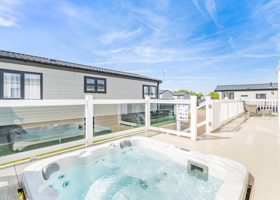 Caravana ∙ 2 Habitaciones ∙ 4 Huéspedes - Skegness