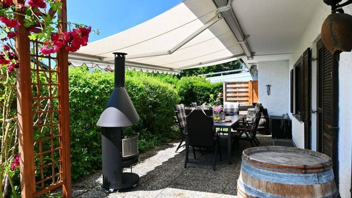 225 M² Ferienhaus ∙ 4 Schlafzimmer ∙ 8 Gäste - Prien am Chiemsee