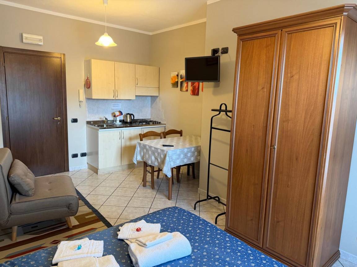 25 M² Estudio ∙ 1 Habitación ∙ 2 Huéspedes - Barolo