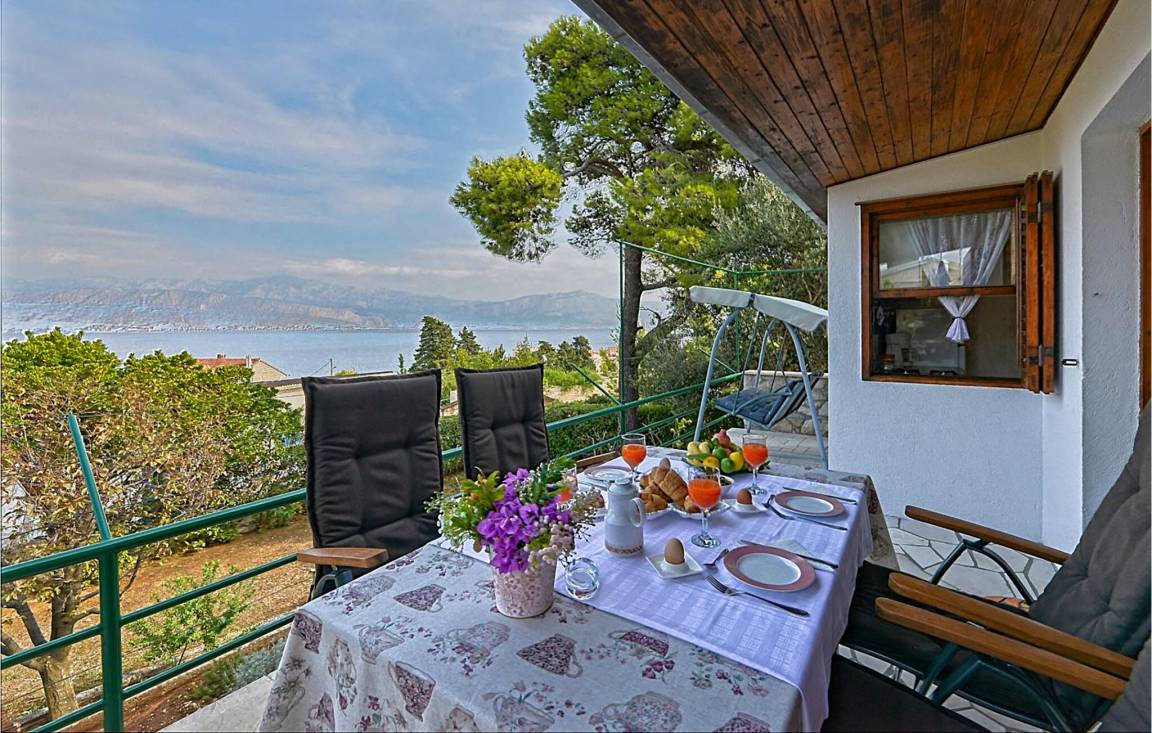 60 M² Ferienhaus ∙ 2 Schlafzimmer ∙ 4 Gäste - Brač
