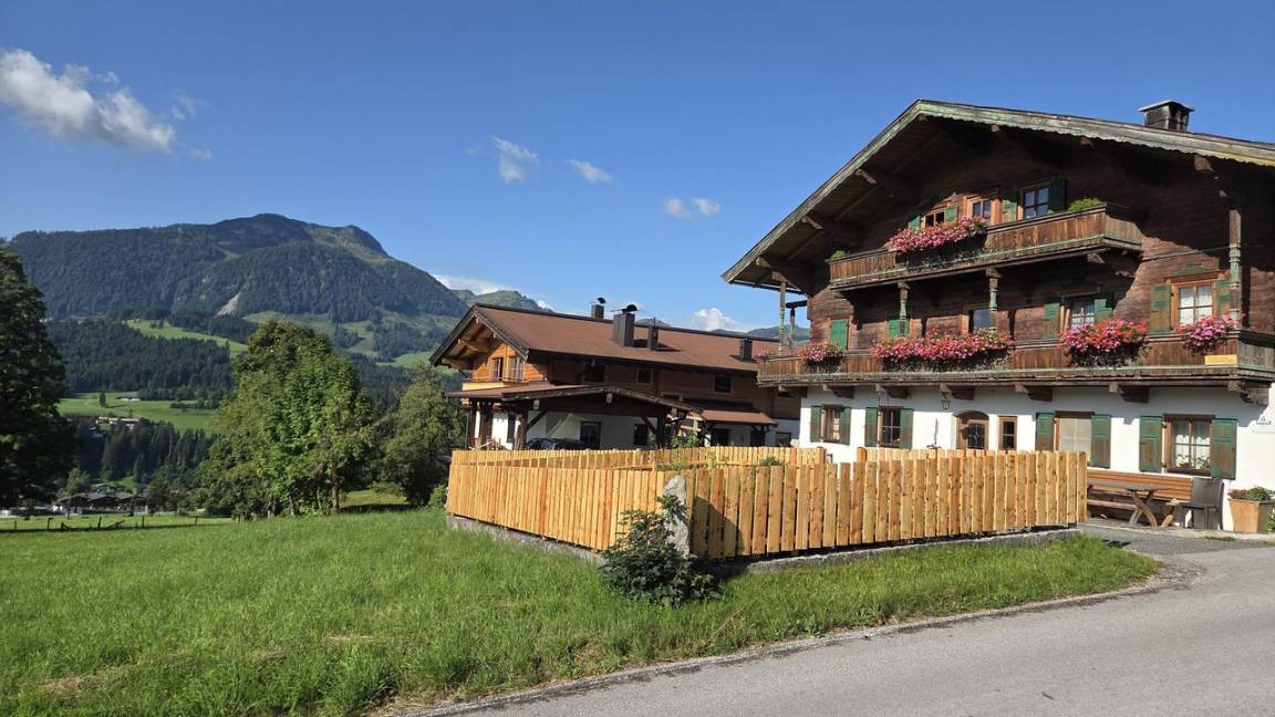 75 M² Apartment ∙ 2 Bedrooms ∙ 6 Guests - Fieberbrunn