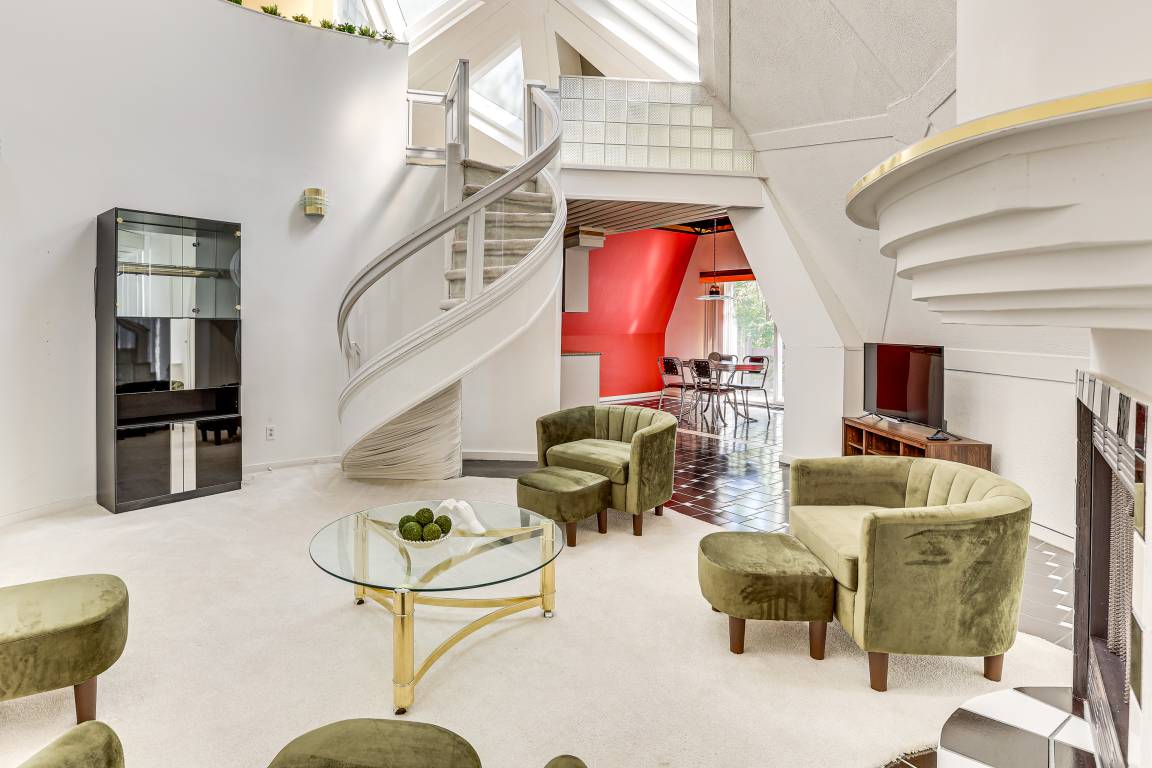 390 M² House ∙ 5 Bedrooms ∙ 10 Guests - Bolivar, OH