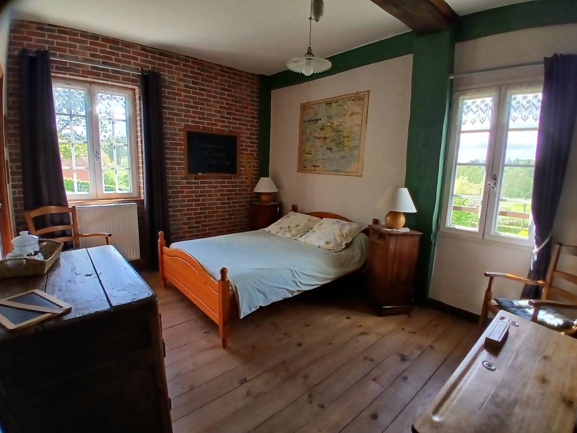 15 M² Chambre D'hôtes ∙ 1 Chambre ∙ 2 Personnes - Lisieux