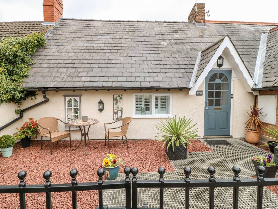 Cottage ∙ 2 Bedrooms ∙ 4 Guests - Melton Mowbray