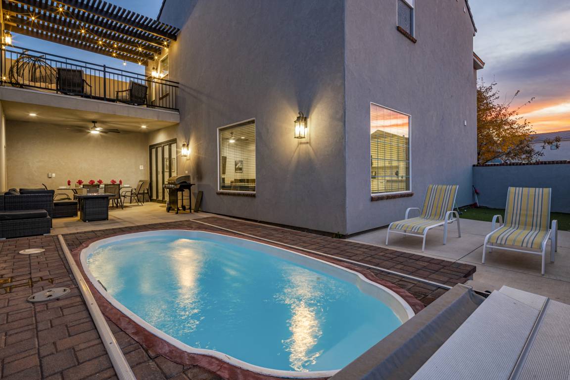 House ∙ 4 Bedrooms ∙ 18 Guests - Hurricane, UT
