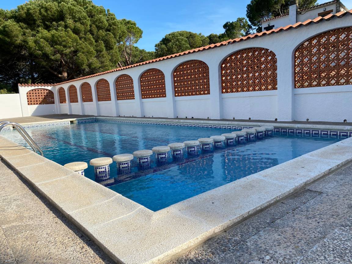 90 M² House ∙ 4 Bedrooms ∙ 8 Guests - L'Escala