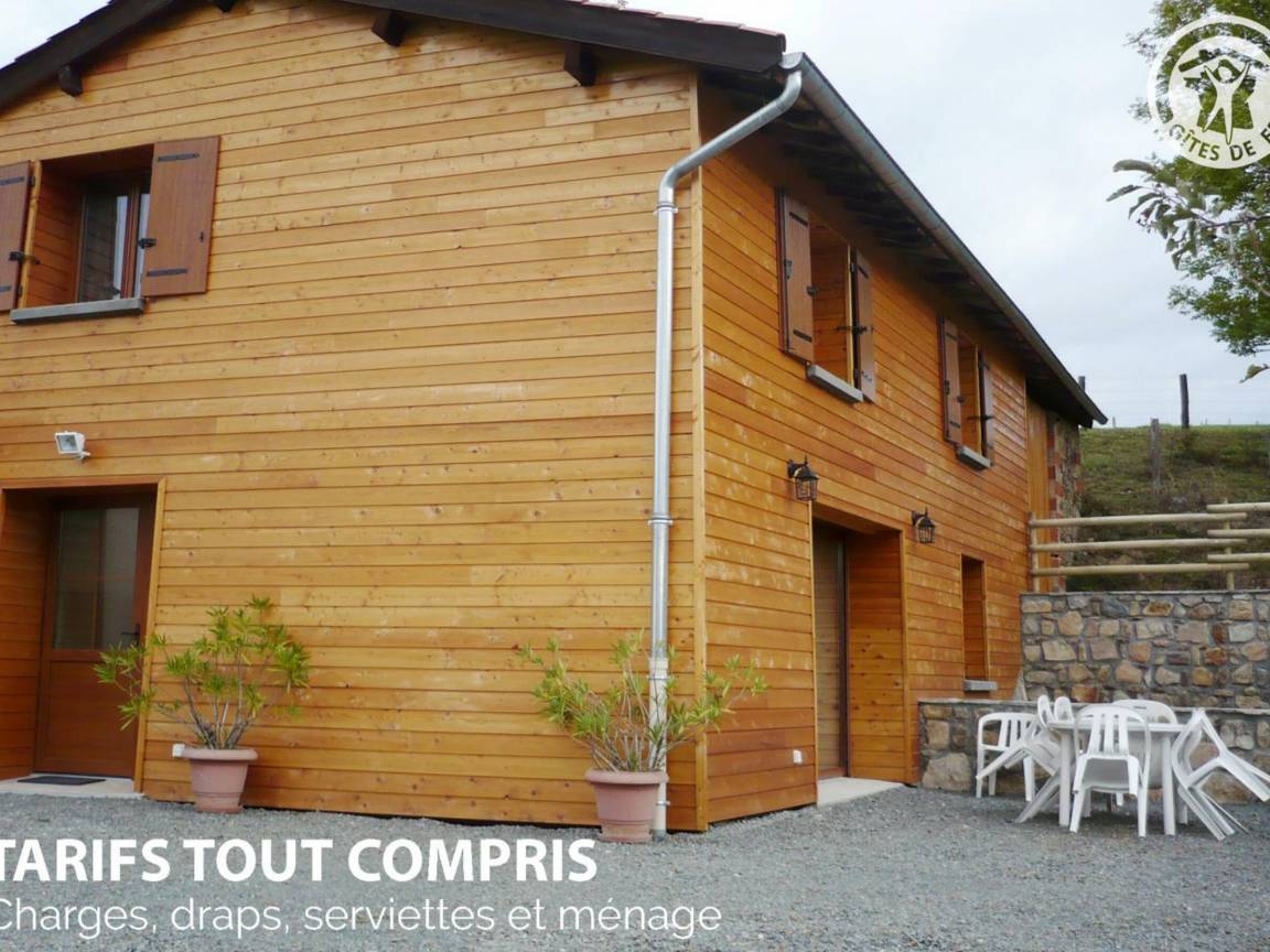 104 M² Cottage ∙ 4 Chambres ∙ 8 Personnes - Tarare