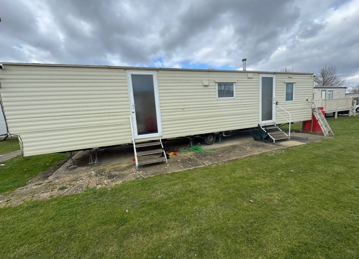 40 M² Cabin ∙ 3 Bedrooms ∙ 8 Guests - Mersea Island