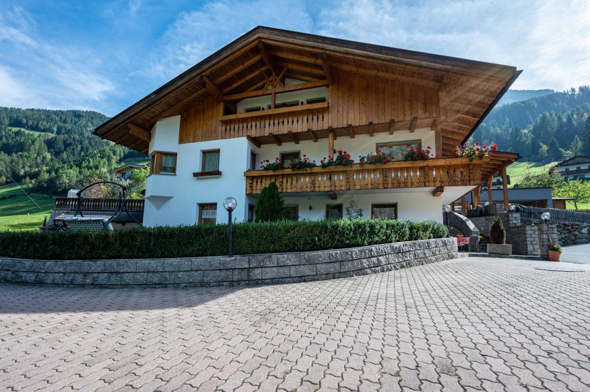 110 M² Apartament ∙ 4 Sypialnie ∙ 8 Gości - Sterzing