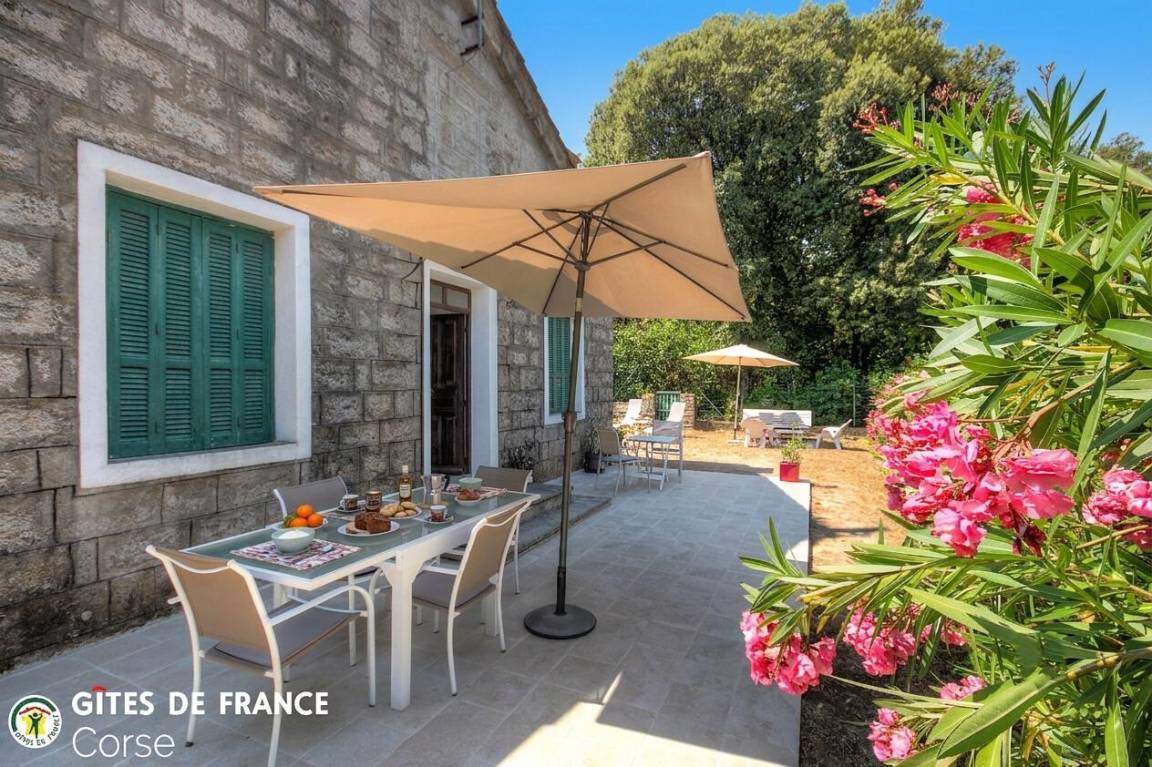 58 M² Gîte ∙ 2 Slaapkamers ∙ 4 Gasten - Corsica