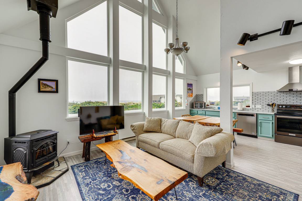 157 M² House ∙ 3 Bedrooms ∙ 7 Guests - Gold Beach, OR